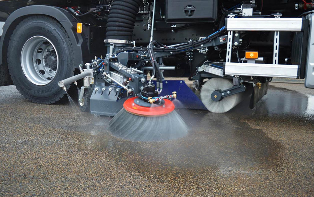 Truck-mounted sweeper - VS 07 TECH - CMAR - hydraulic / outdoor / dust