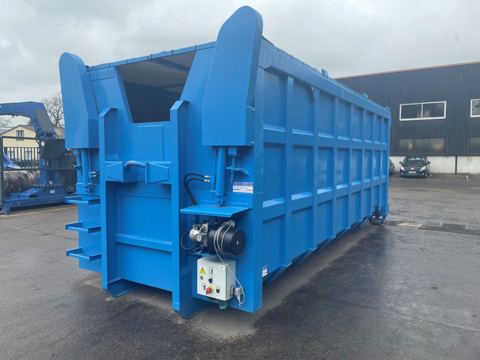 Metal skip container - GILLARD SAS