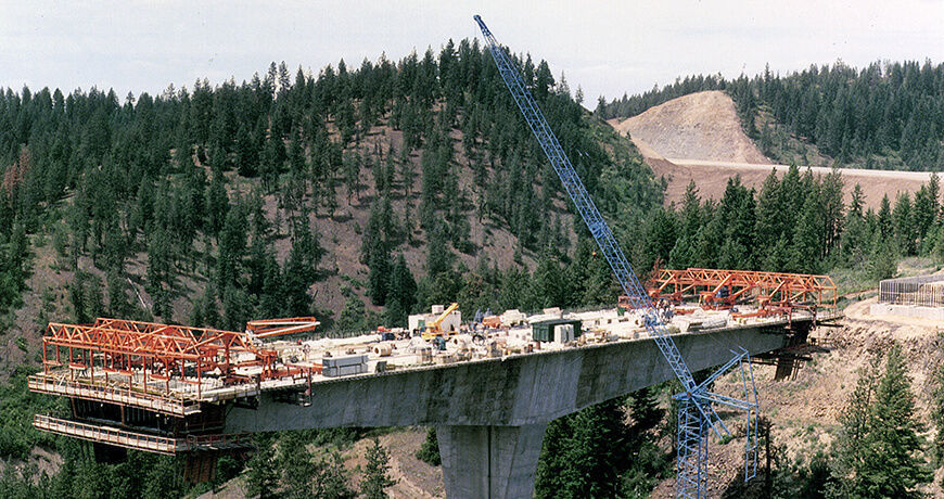 Crawler crane - Lampson crane - luffing jib / for construction / lifting