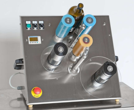 Semi-automatic labeling machine - Rizzolio s.r.l - for bottles / side ...