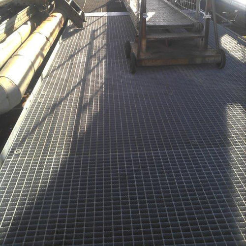 Steel grating - PRESS-WELDED OFFSHORE - JK TECHNIC - forge welded ...