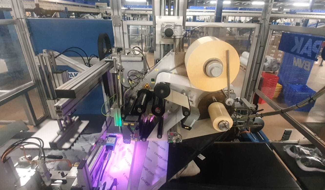 Horizontal bagging machine - LOGOPAK - flow-pack / automatic