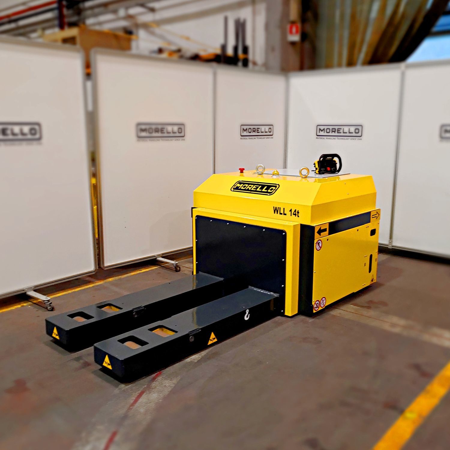 Lithium battery-powered pallet truck - MORELLO GIOVANNI S.r.l. - AGV ...