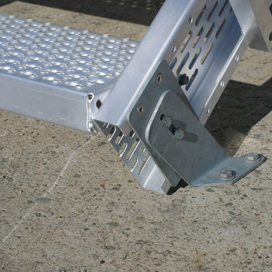 Straight staircase / aluminum - Graepel