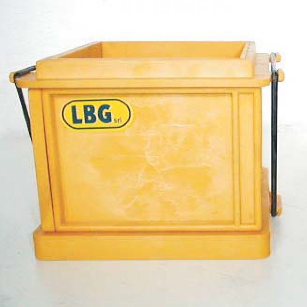 Concrete test cube mold - C002 - LBGsrl