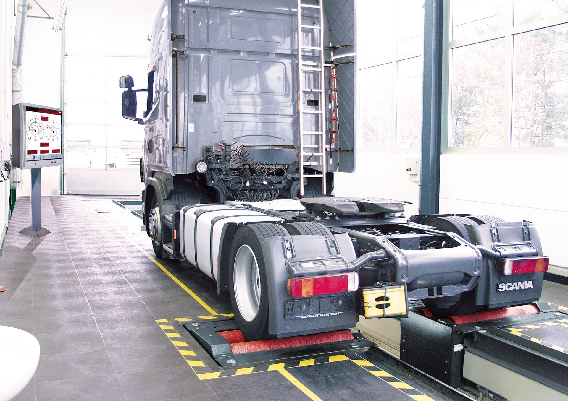 Truck brake tester - MBT 4200 LON W CLASSIC - MAHA Maschinenbau ...