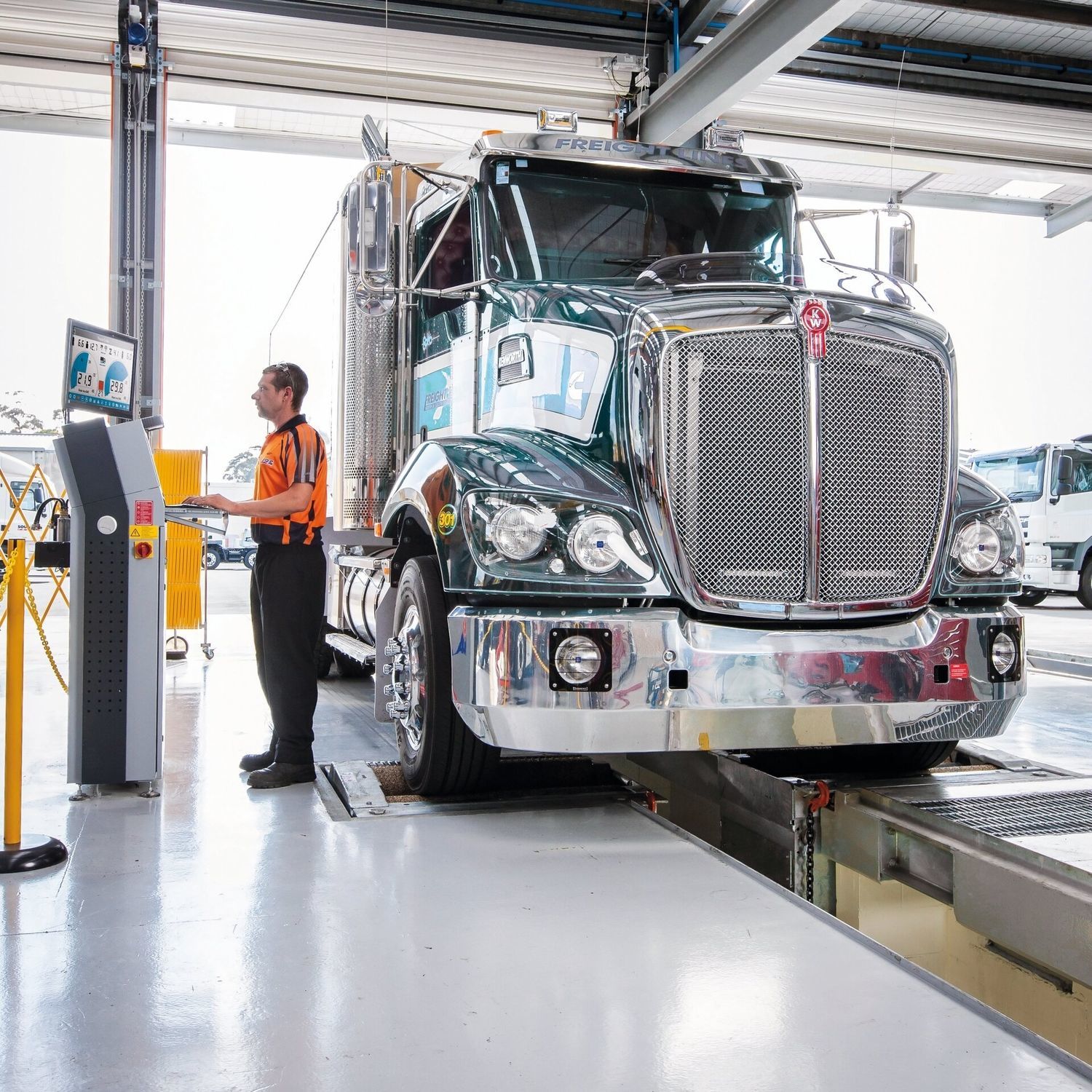 Truck brake tester - MBT 4250 EUROSYSTEM - MAHA Maschinenbau Haldenwang ...