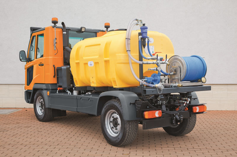 Diesel utility vehicle - Multicar M31 series - HAKO - multi-function ...