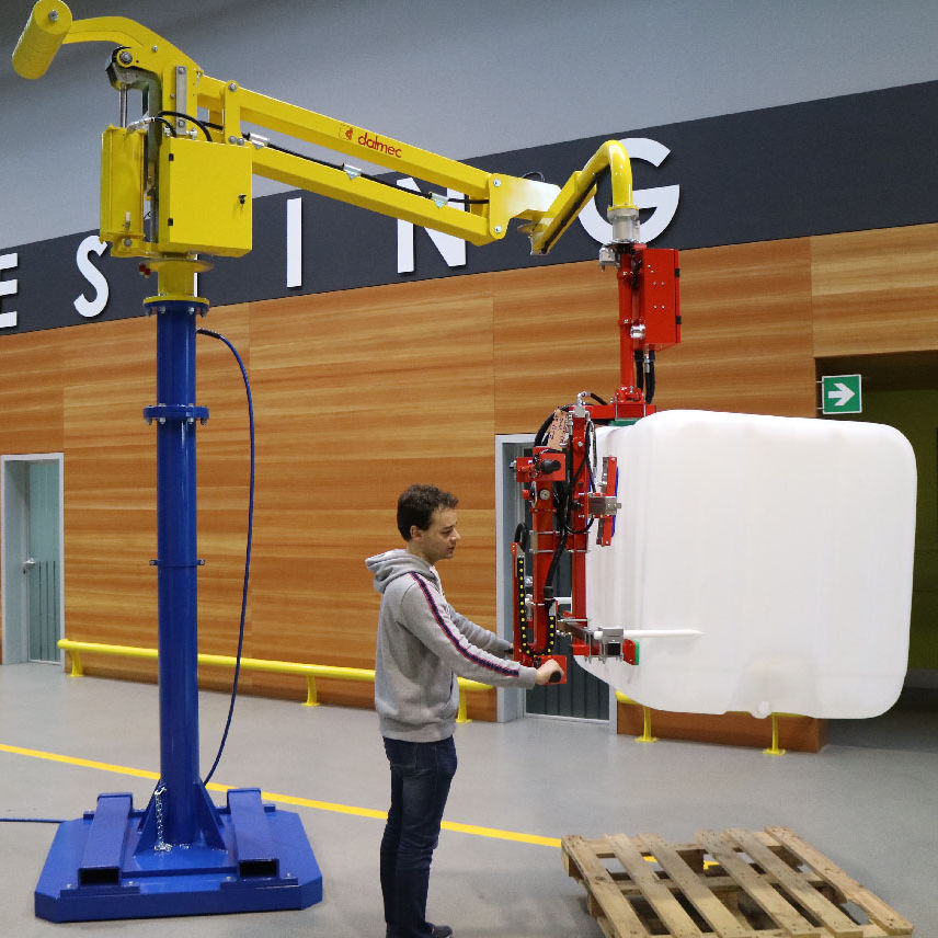 Container manipulator - DALMEC - pneumatic / with gripping tool / with ...