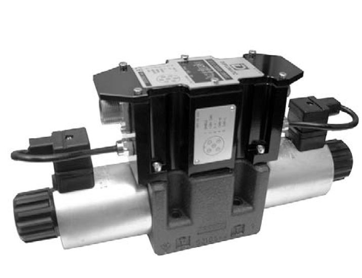 Spool hydraulic directional control valve - DSE5G - Duplomatic ...