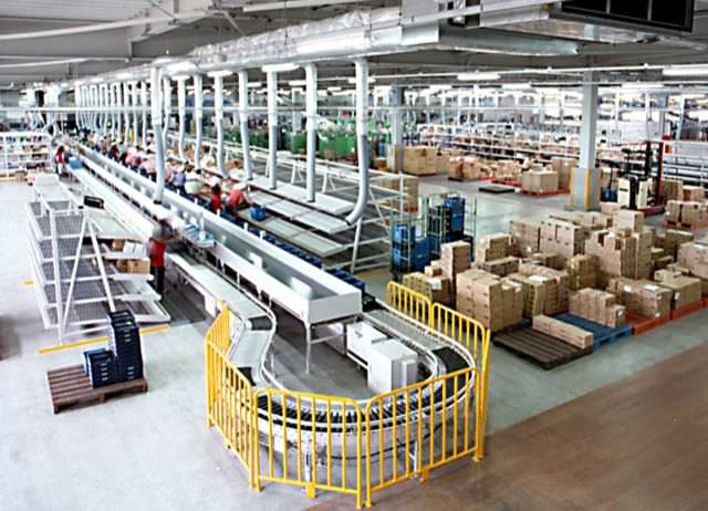 Digital order-picking system - Daifuku webb - pick-to-light