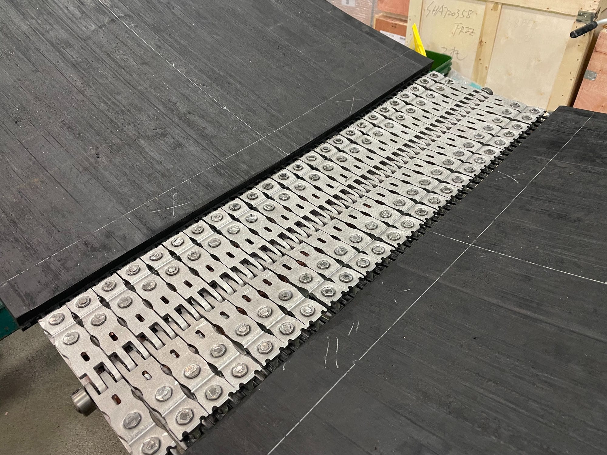 Flexible conveyor belt fastener - FXC™ - FLEXCO - for mining equipment ...