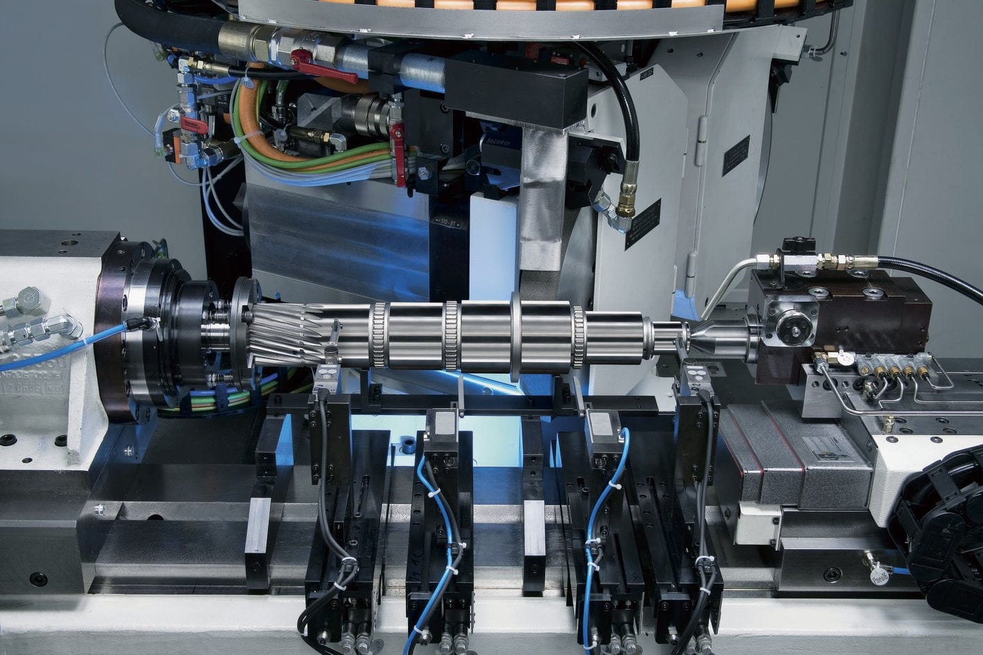 External cylindrical grinding machine - HG 208 - EMAG GmbH & Co. KG ...