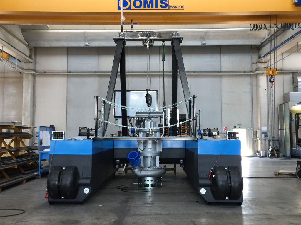 Remote-controlled mini dredger - DRP150 - DRAGFLOW