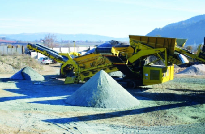 Mobile screener - K8 - keestrack - for bulk materials