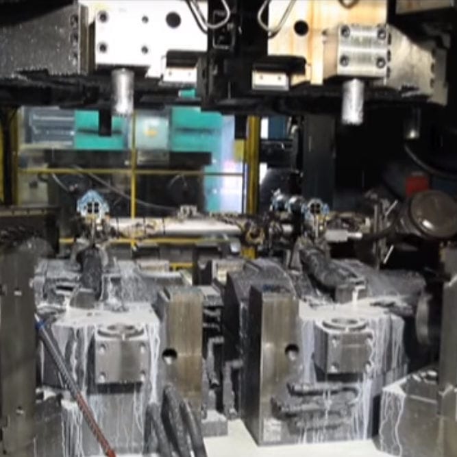 Pipe hydroforming - gestamp - steel / for the automotive industry