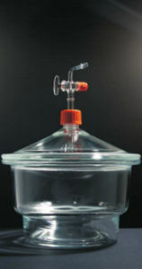 Glass laboratory desiccator - Normax - Fábrica de Vidro Científico