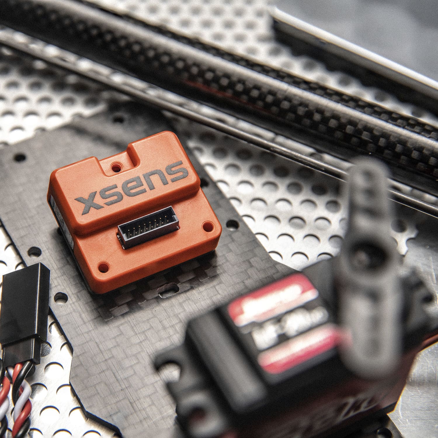 Lightweight inertial navigation system - Xsens MTi-670 - Xsens - high ...