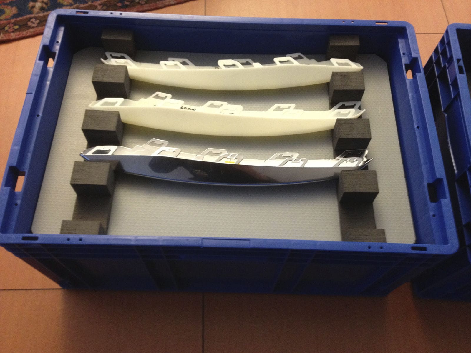 Plastic crate - Eredi Caimi S.r.l. - protection