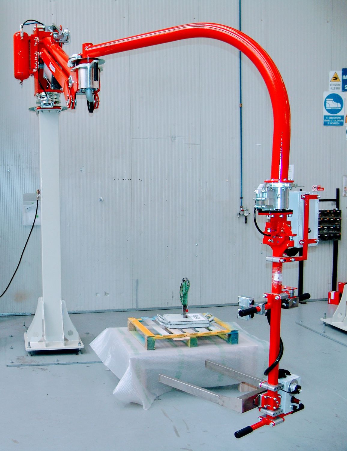 Pneumatic manipulator arm - FAMATEC - fork / for box handling / self ...