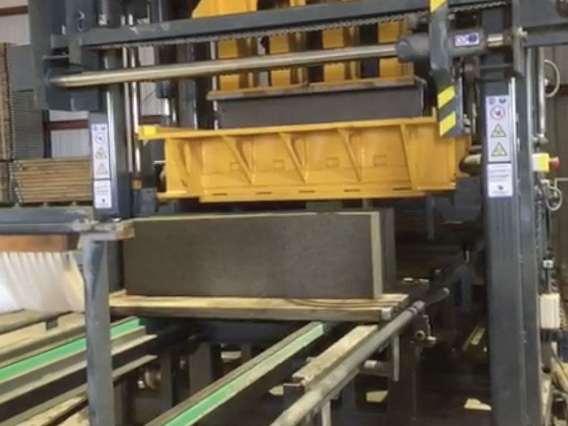 Concrete block making machine - COMPACTA EASY - prensoland