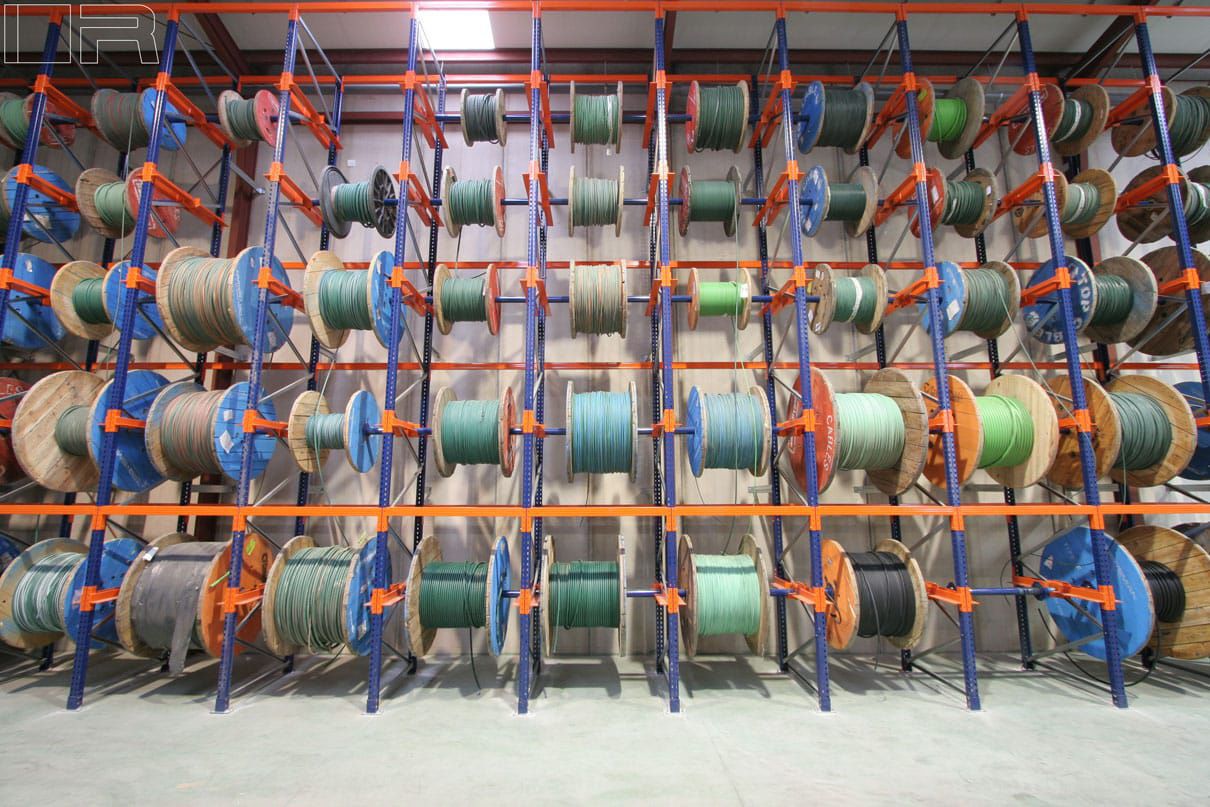 Cable drum lifter - Estanterias Record S.L