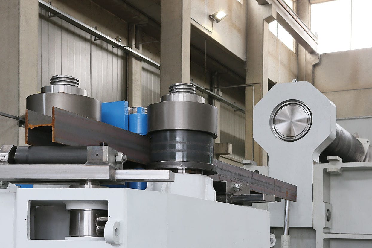 Hydraulic bending machine - AR440HT - MG S.R.L. - section / 3 drive rollers