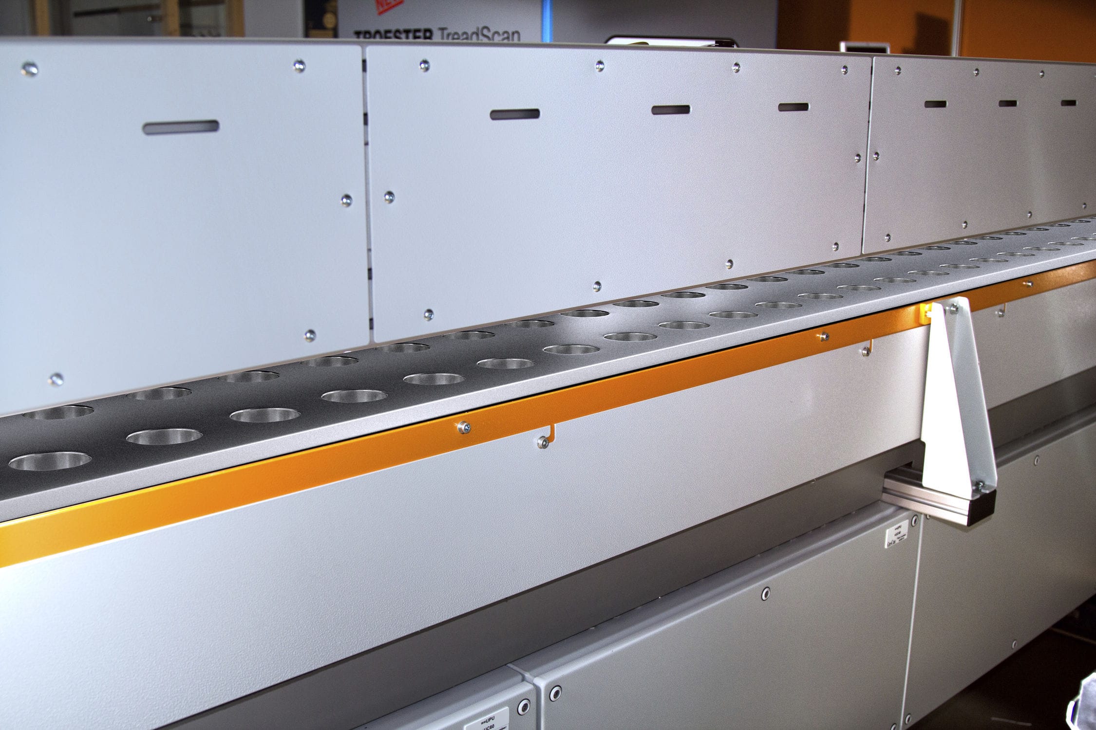 Ultrasonic inspection system - DE­LA­MI­NA­TION­CON­TROL F - Fagus ...