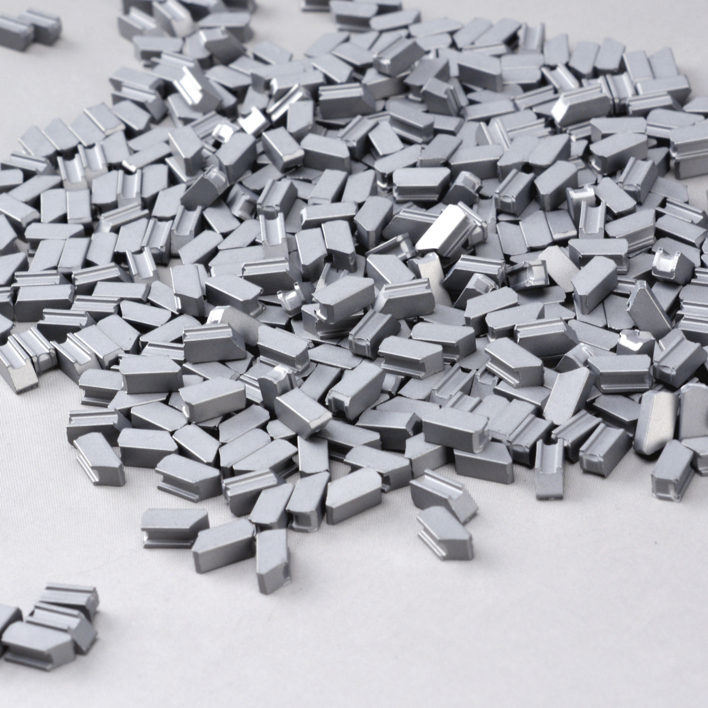 Circular saw blade cutting insert - OKE406 - OKE Precision Cutting ...