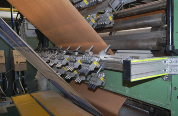 High-pressure gluing device - ERO Gluing Systems - non-contact / paper ...