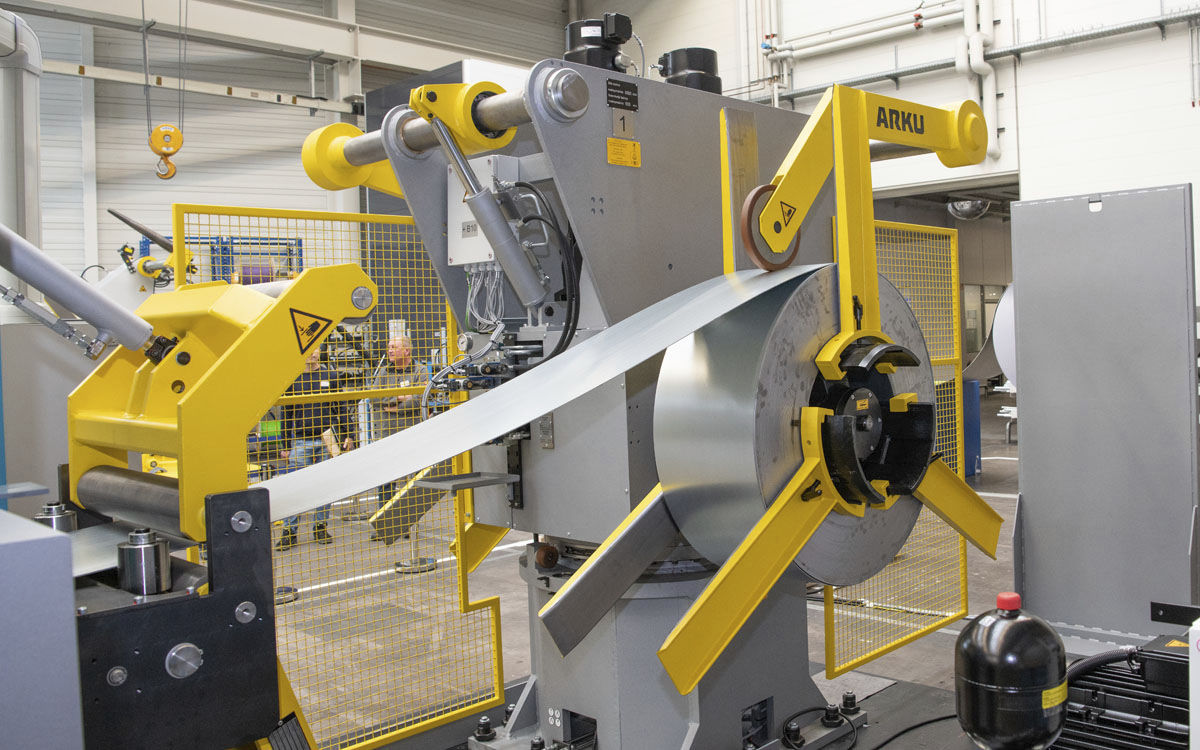 Roll forming coil feeding line - ARKU Maschinenbau GmbH