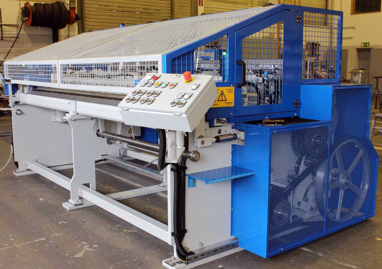 Assembly machine for industrial applications - RG210 / HG210 ...