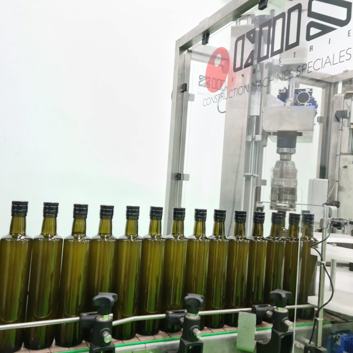 Linear capping machine - CMS industrie - fully-automatic / for olive ...