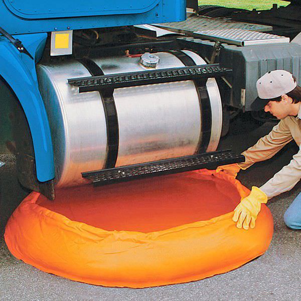 Multi-use containment bund - PAK925 - New Pig - polyethylene / flexible
