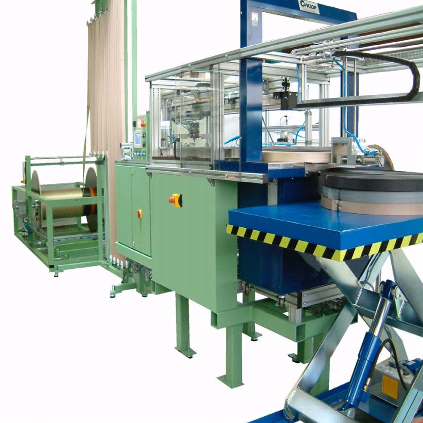Fabric winding machine - SWT800 - MÜLLER FRICK - automatic