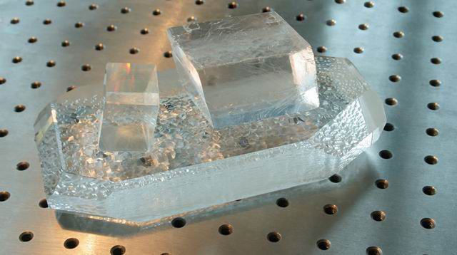 Magnesium fluoride (MgF2) crystal - Union Optic Inc. - optical ...