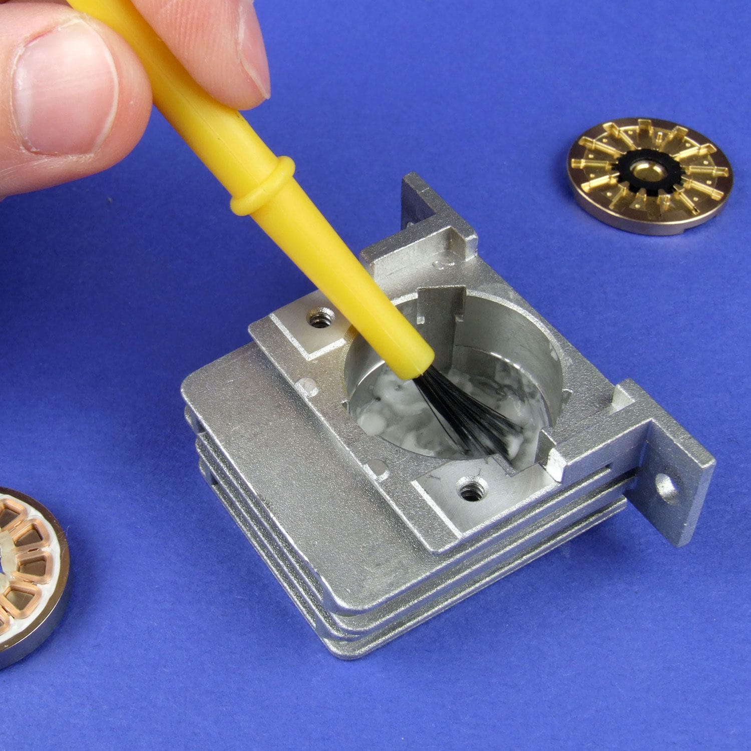 Epoxy adhesive - EP21TCHT-1 - Master Bond - for metal / glass / for rubber