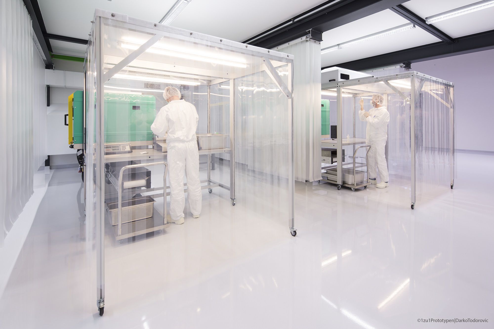Clean room for the pharmaceutical industry - Spetec GmbH