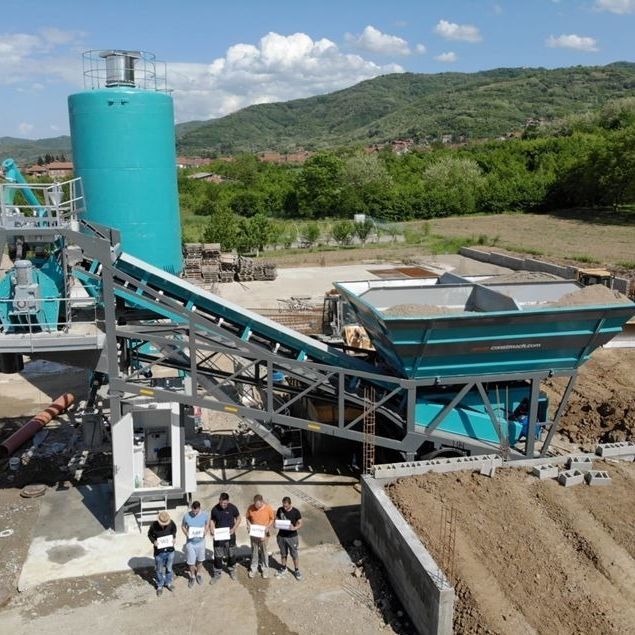 Mobile concrete mixing plant - Mobile 30 - CONSTMACH Concrete Plants ...