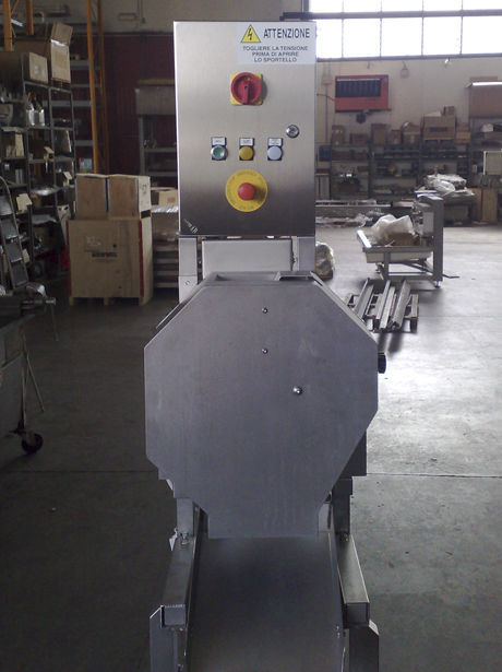Automatic slicing machine - TP - B.S. SRL