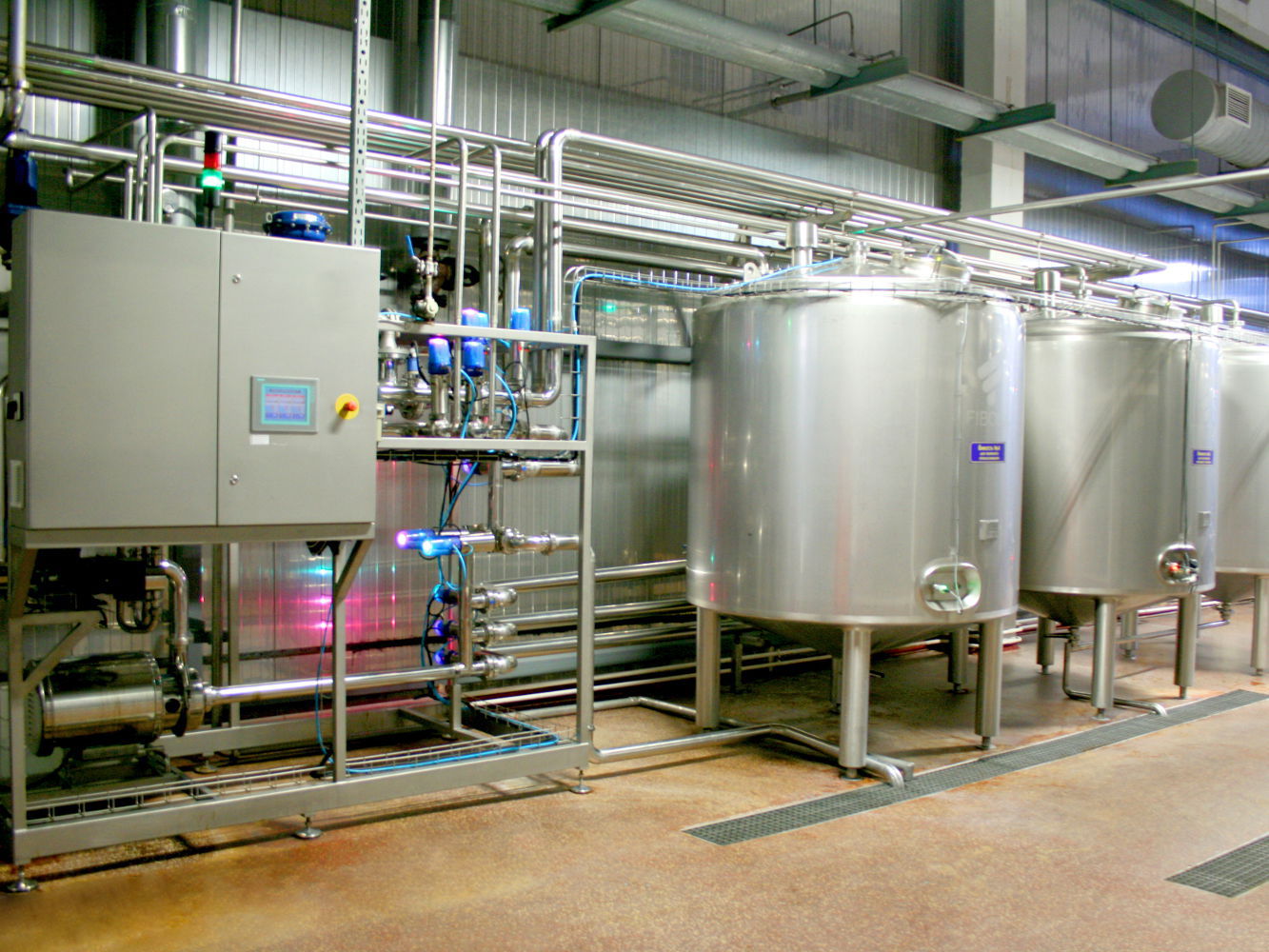 Clean-in-place unit for the food industry - FIBOSA
