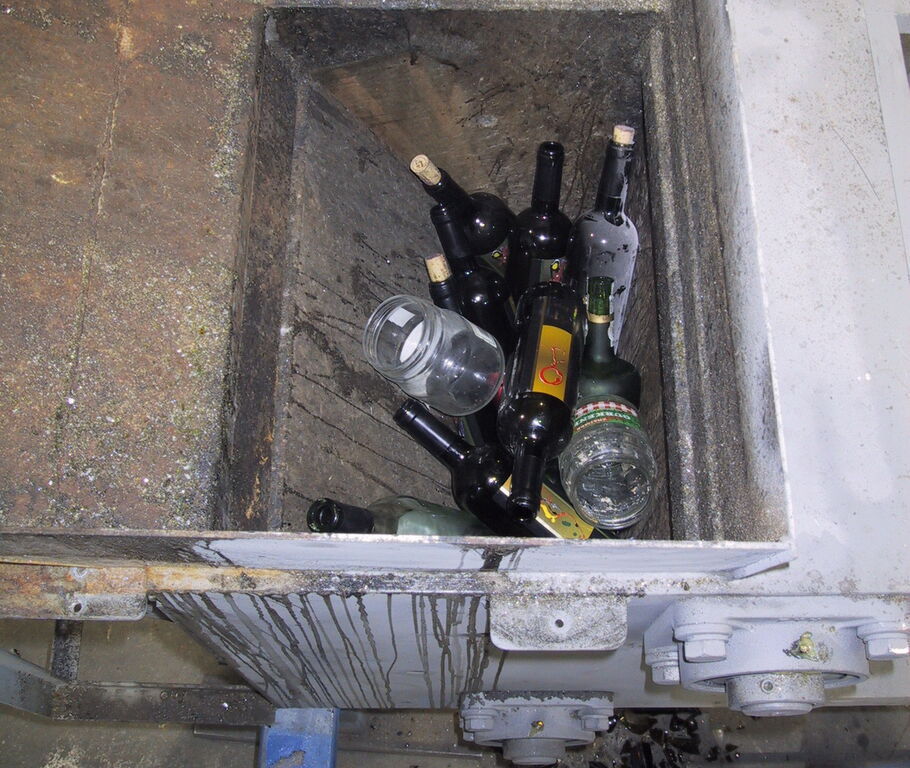 Glass mill - WG 300 - Wagner Maschinenbau GmbH - for bottles / rotor ...