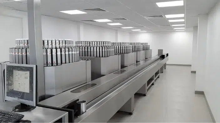 Liquids dispensing machine - K - Roxane SAS - volumetric / continuous ...