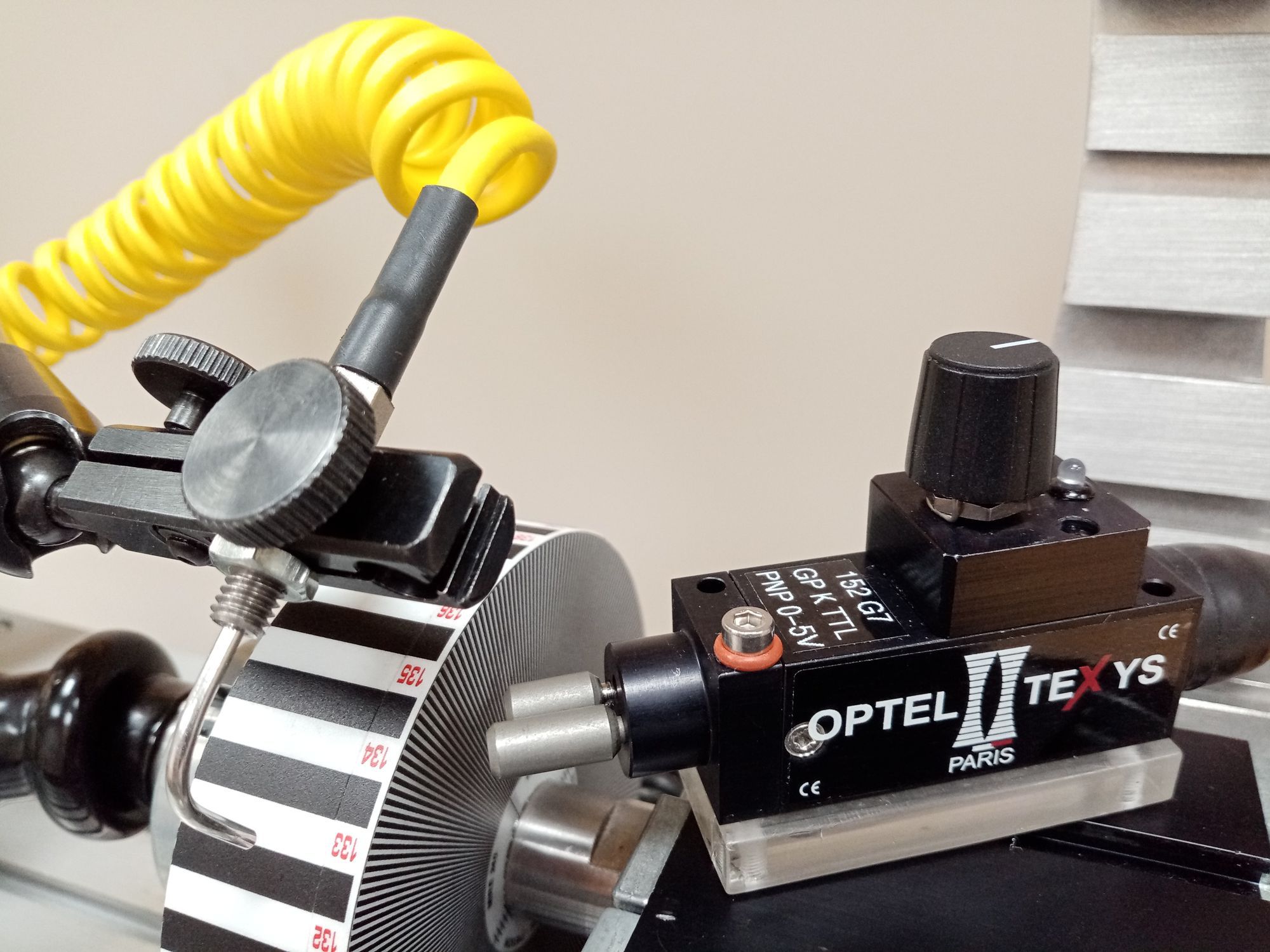 Optical speed sensor - 152G7 5V - TEXYS - digital output / non-contact