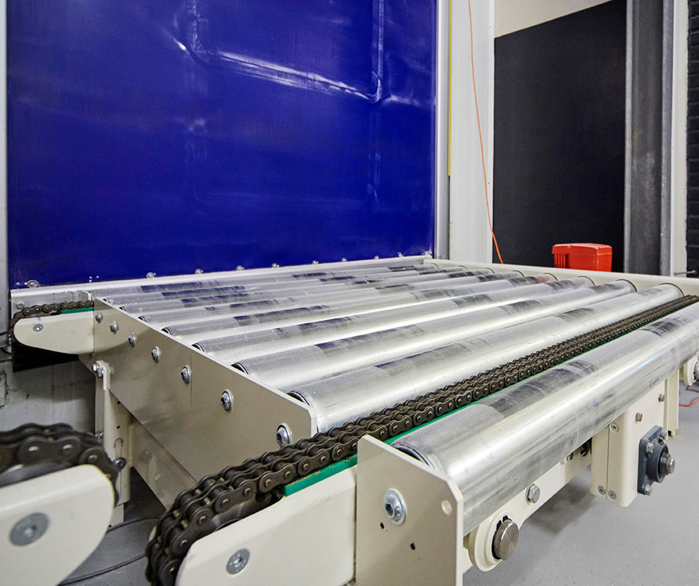 Roller transfer chain - F3-Design BV - pallet