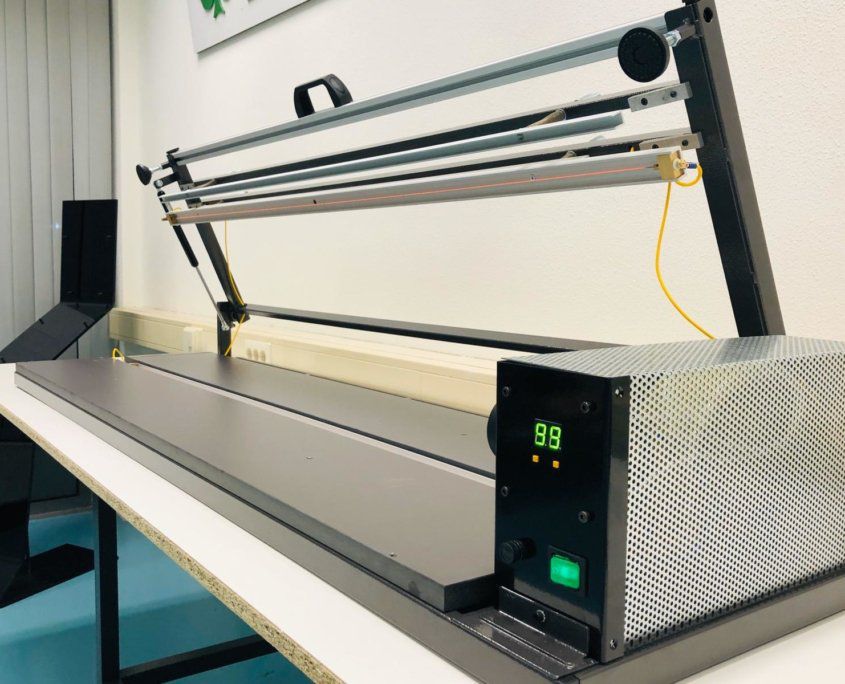 Electric bending machine - HRM - BERMAQ - for plastic profiles ...