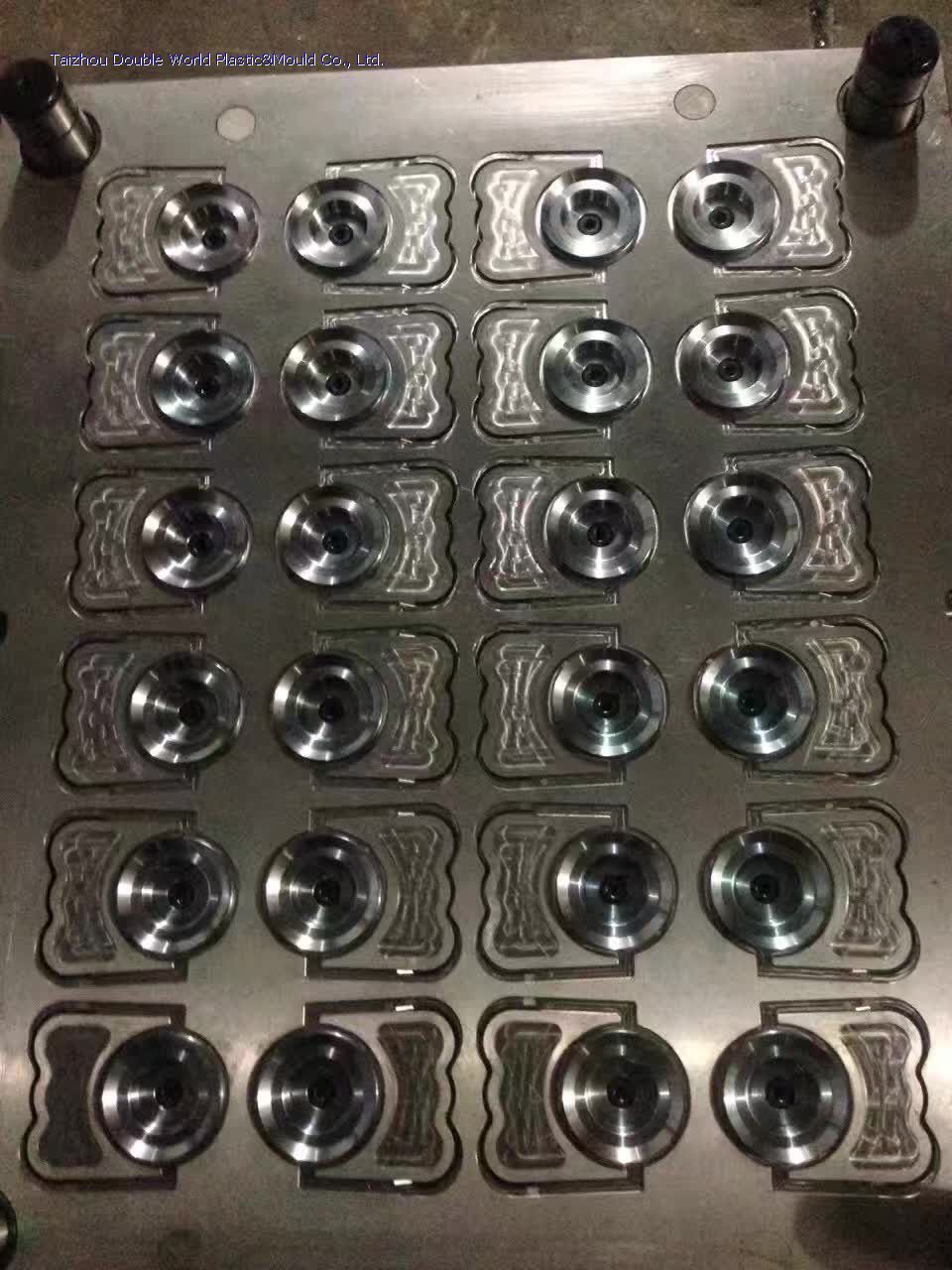 Multi-cavity plastic injection mold - DDW-hm-24 - Taizhou Double World ...