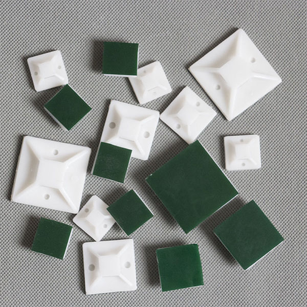 Plastic cable tie mount - XGS-20x20M - DEMOELE / Wenzhou Duanmeng ...