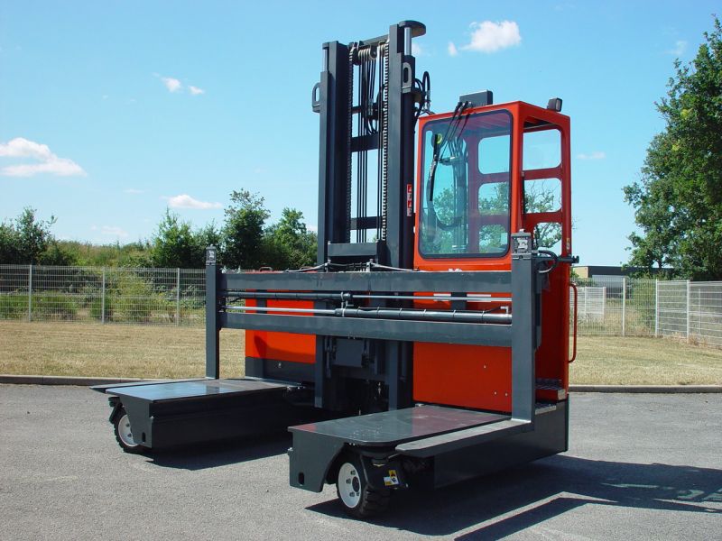 Electric side loader - COMBI CEST 2500-12 - AMLIFT - stand-on / multi ...