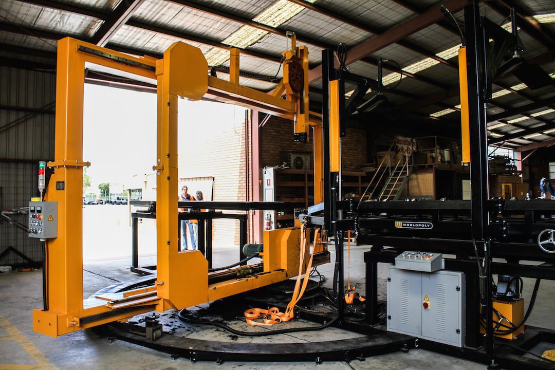 Butt welding machine - POLYSAW1200 - Worldpoly Pty Ltd - PLC-controlled / CNC